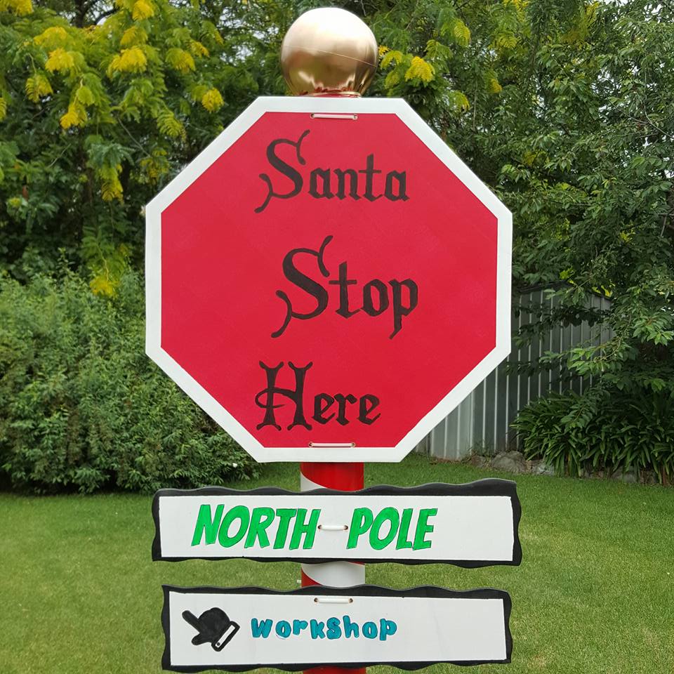 DIY Giant Santa Stop Here Sign - Unique Creations By Anita