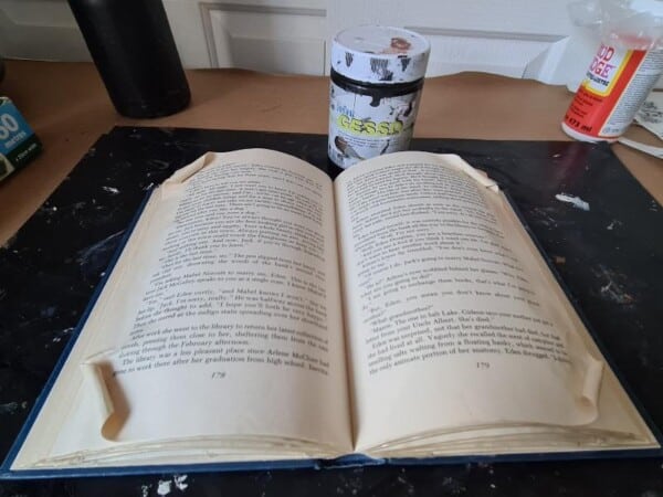 How to make a Spellbook - Unique Creations By Anita
