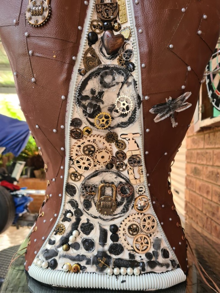 25 Steampunk Project Ideas - Unique Creations By Anita
